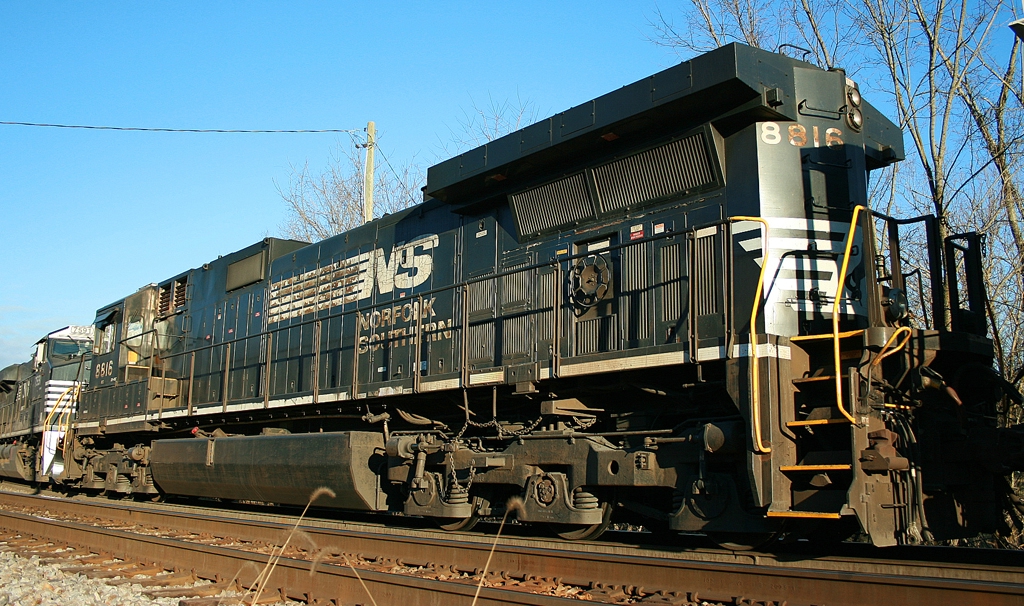 NS 8816